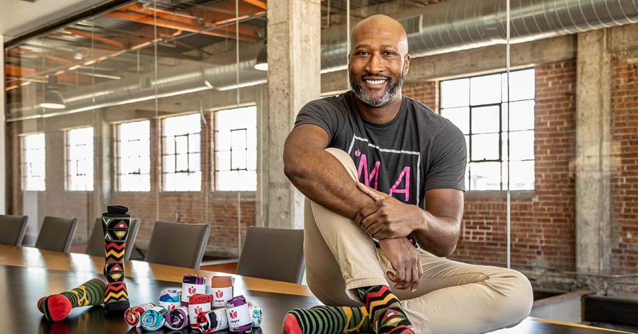 Voyce Threads | Arizona Highways