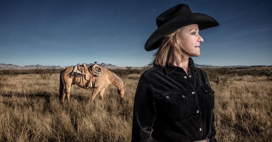 She Rides Good Horses | Arizona Highways
